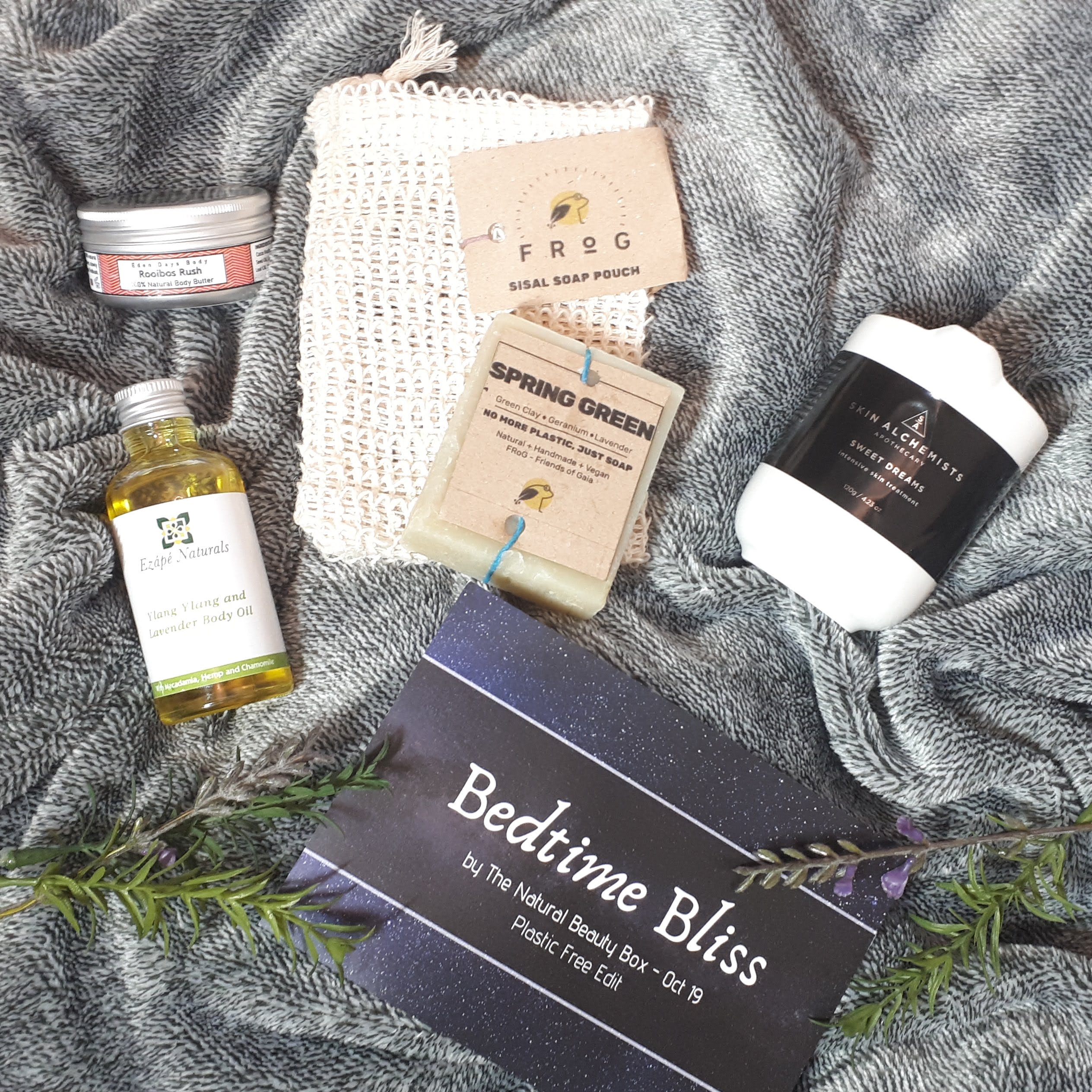 The Natural Beauty Box: October 2019 (Review) – Beauty Folio