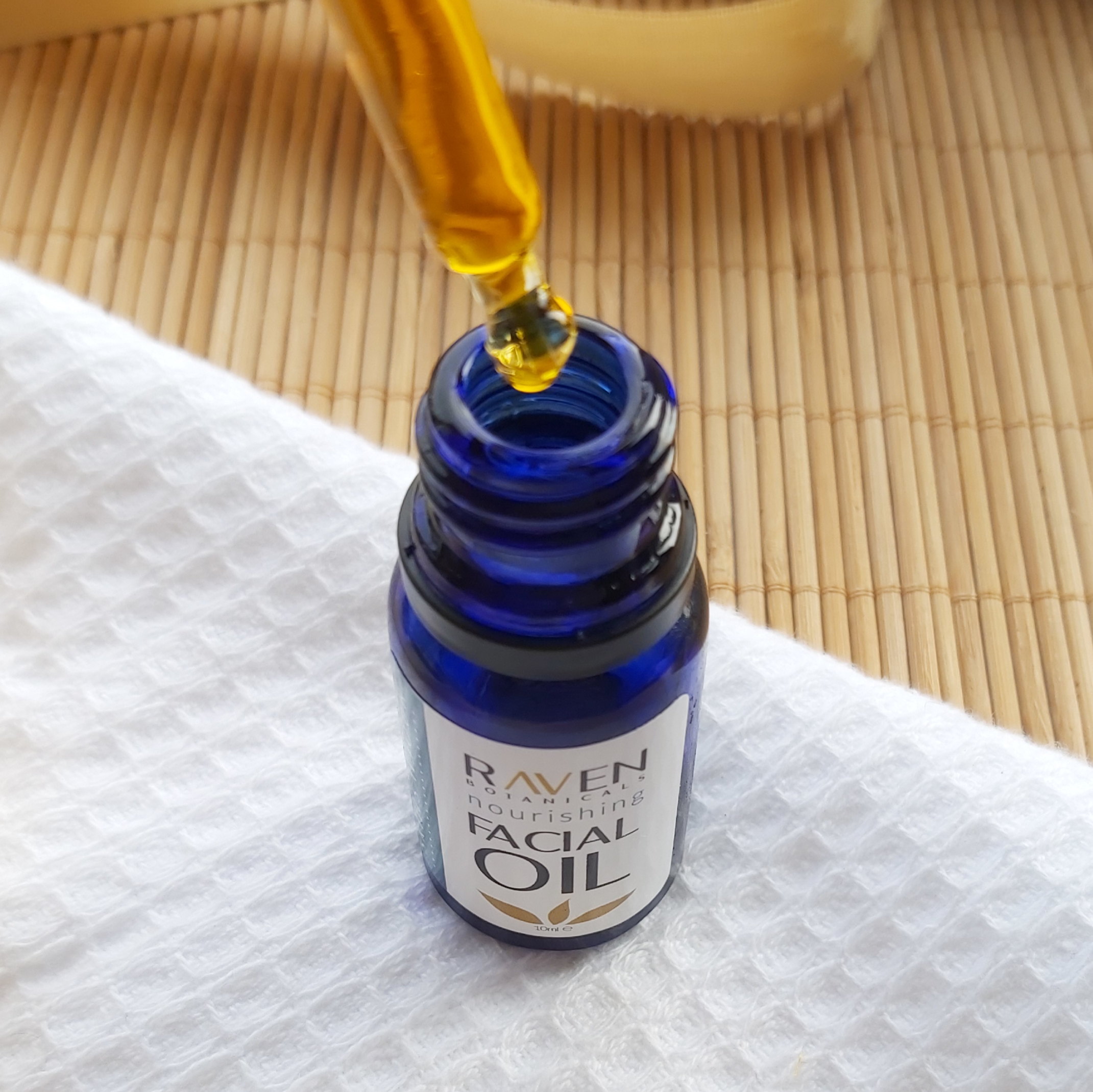 Raven Botanicals: Skin Saviour Facial Oil (Review) – Beauty Folio